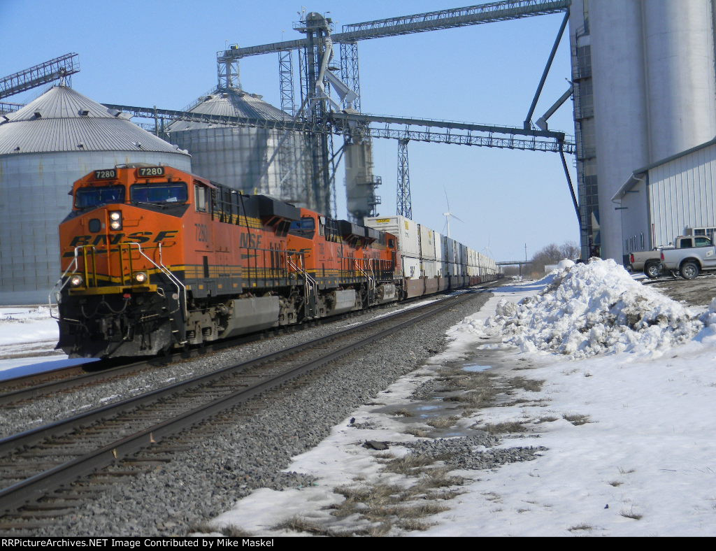 BNSF 7280